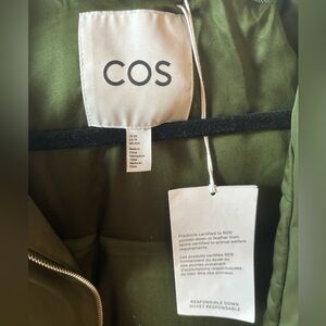 COS | Jackets & Coats | Cos Ribbedcollar Green Puffer Jacket | Poshmark